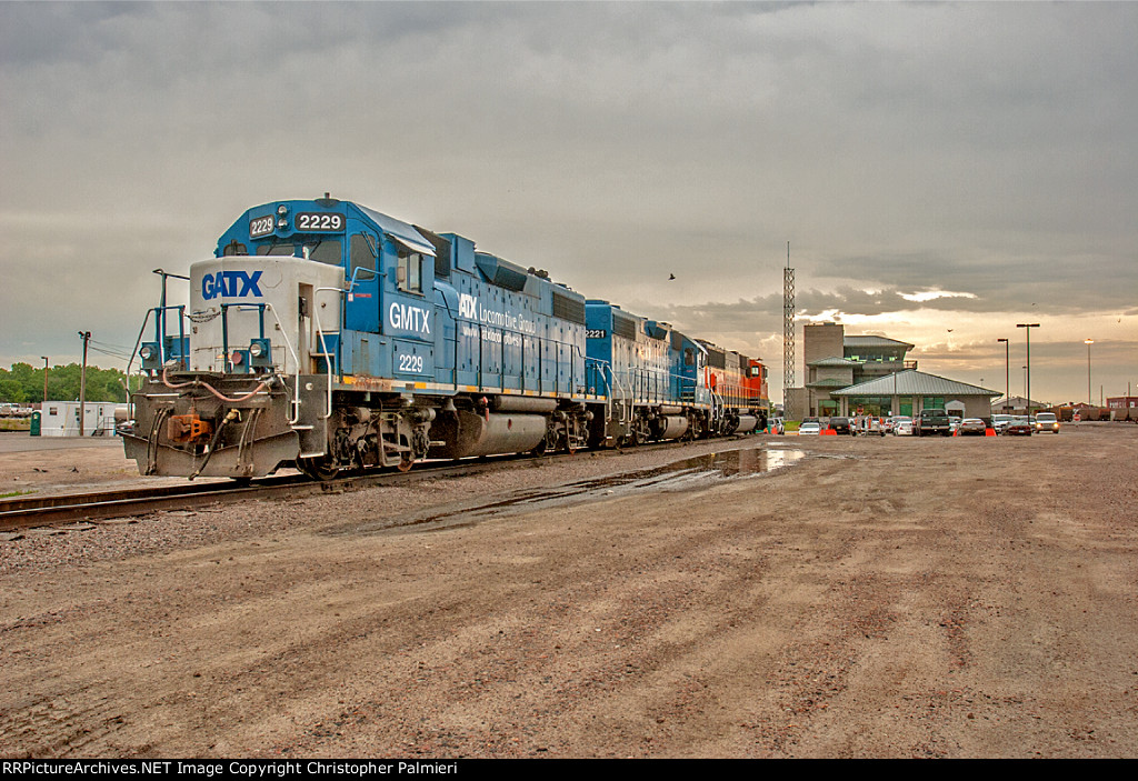 GMTX 2229, GMTX 2221, and BNSF 8130